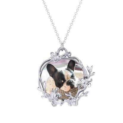 Shop Custom & Personalized Photo Necklaces | Jewlr